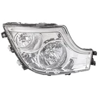 FAROL PRINCIPAL LD COM LED DIURNO ACTROS APÓS 2020